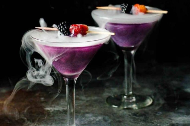 25 Halloween Drink Ideas To Brew Up for Hauntingly Good Time - Food ...