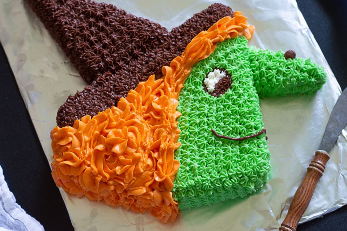 25 Halloween Baking Ideas So Good, They’ll Cast a Spell on You