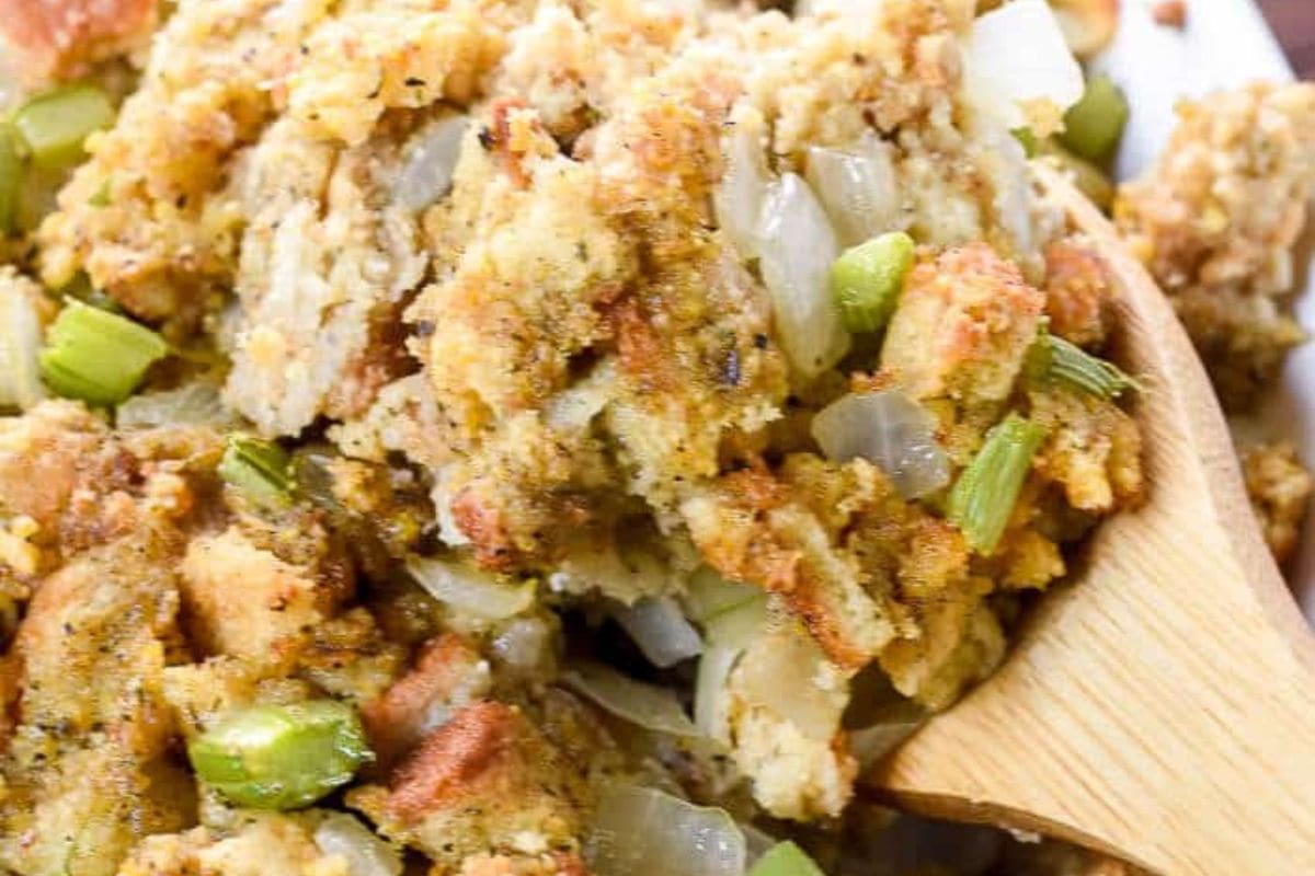25 Turkey Dressing Recipes So Delicious, You’ll Forget About the Main ...