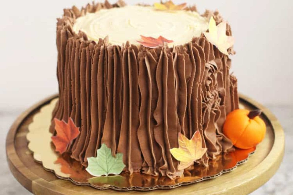 25 Thanksgiving Cake Ideas That Will Sweeten Up The Dessert Table ...