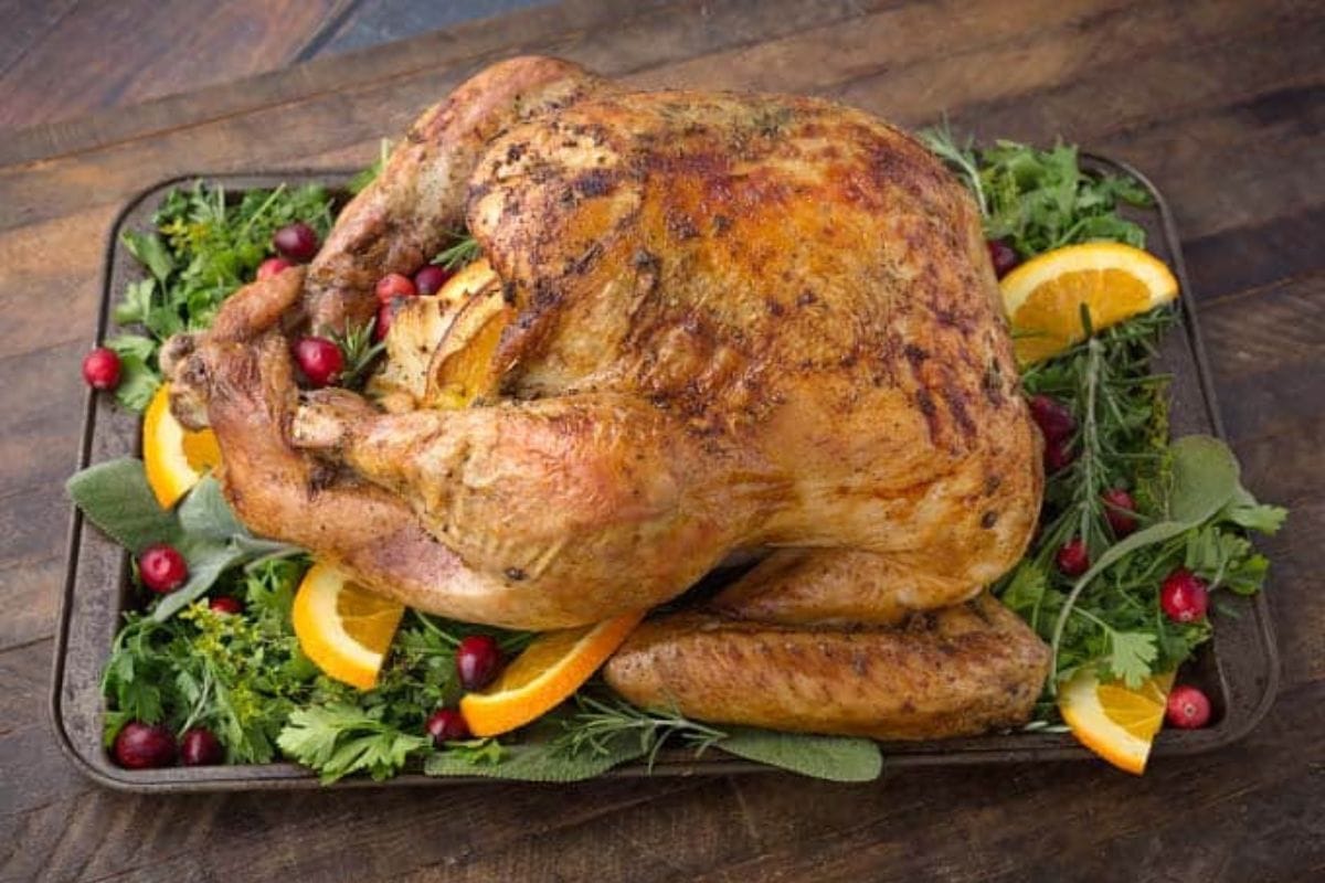 15 Showstopping Whole Turkey Recipes That Will Steal The Show - Food ...