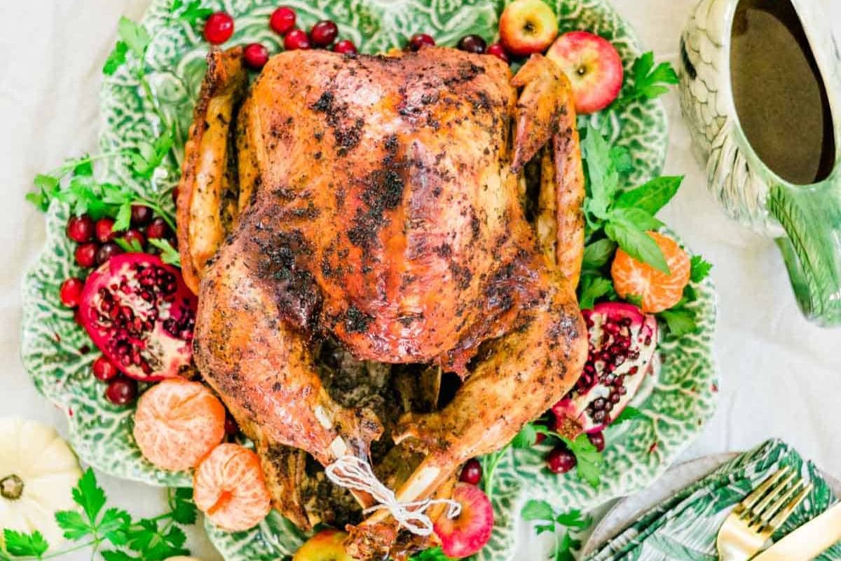 15 Showstopping Whole Turkey Recipes That Will Steal The Show - Food ...
