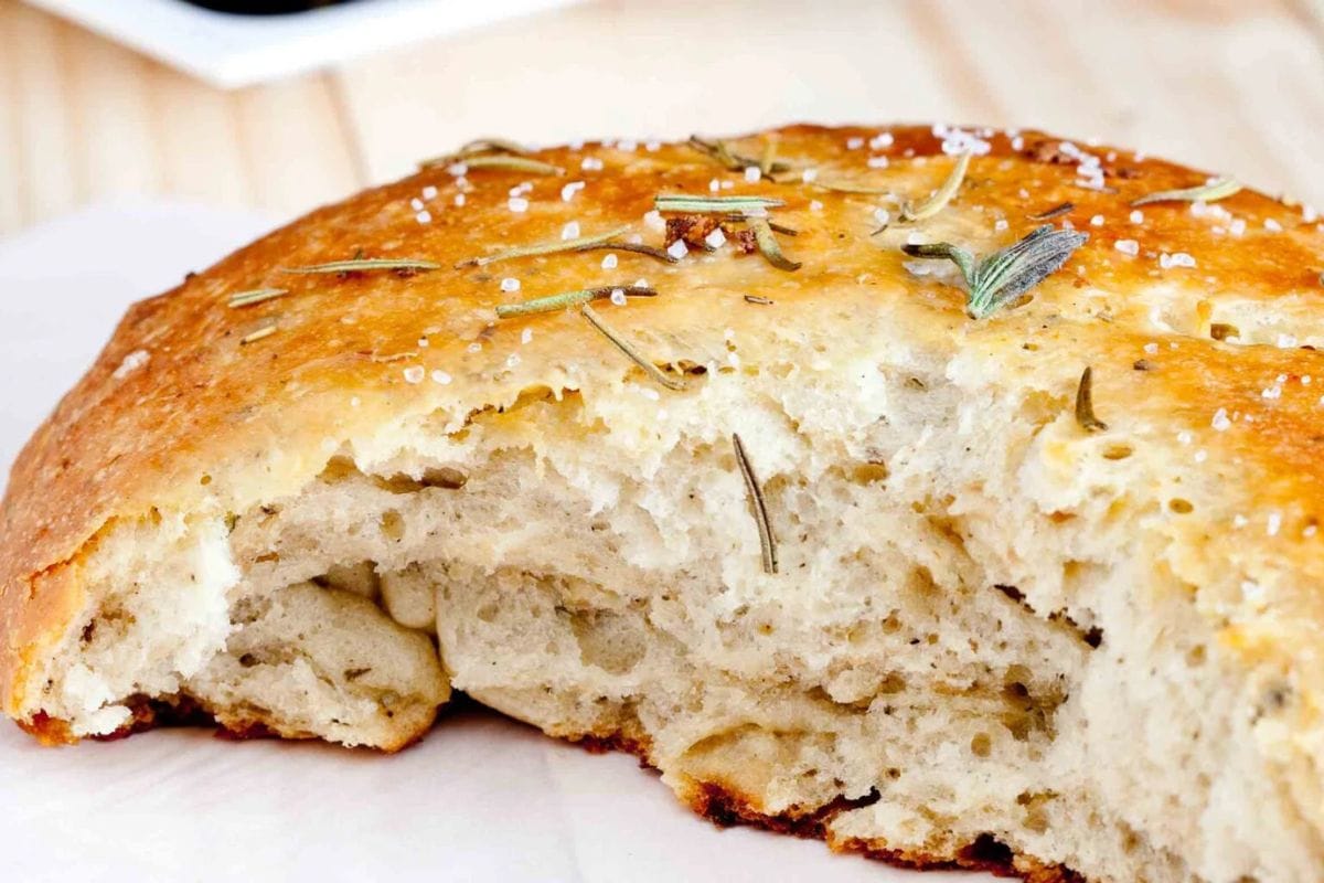 25 Christmas Bread Recipes So Good You Won't Want To Share - Food Plus ...