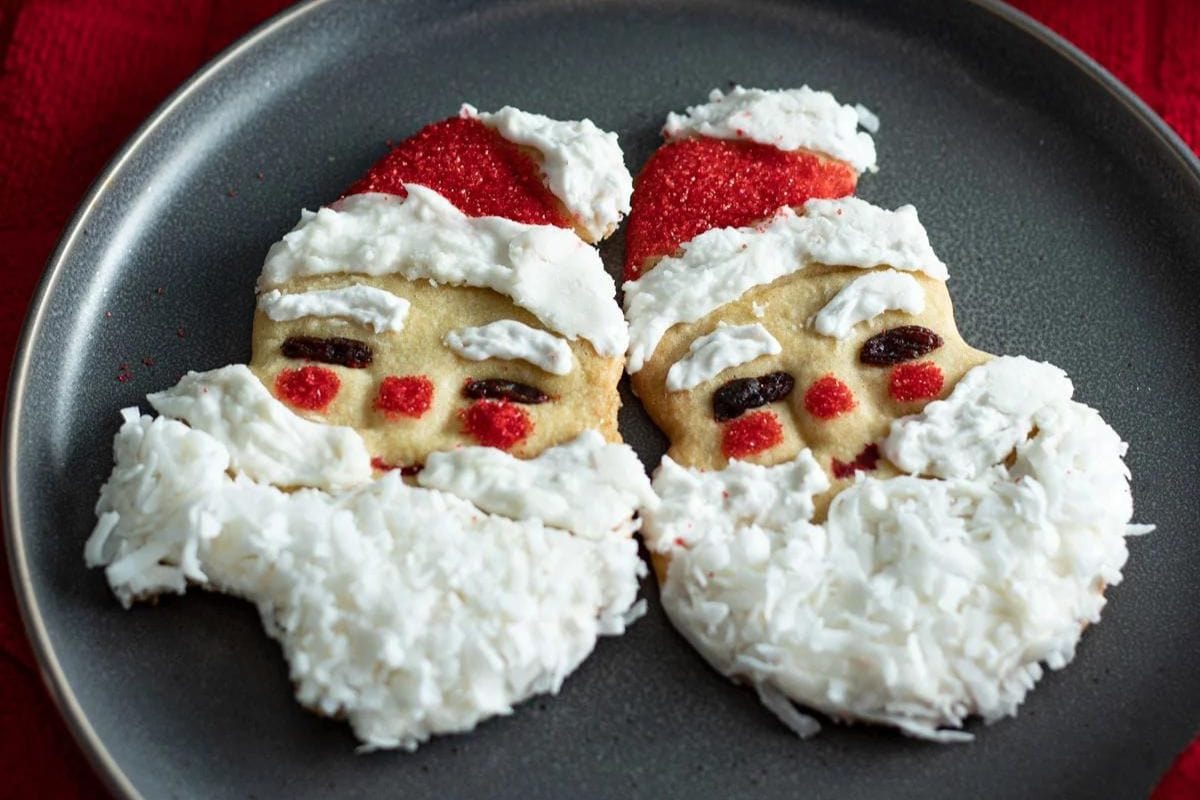 25 Holiday Cookie Recipes To Make The Season Merry and Bright - Food ...