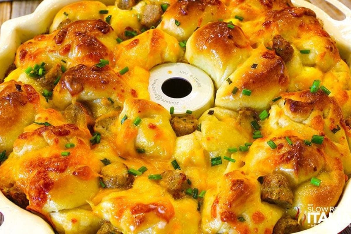 25 Holiday Bread Recipes That Will Make Your Holiday Feast Complete ...