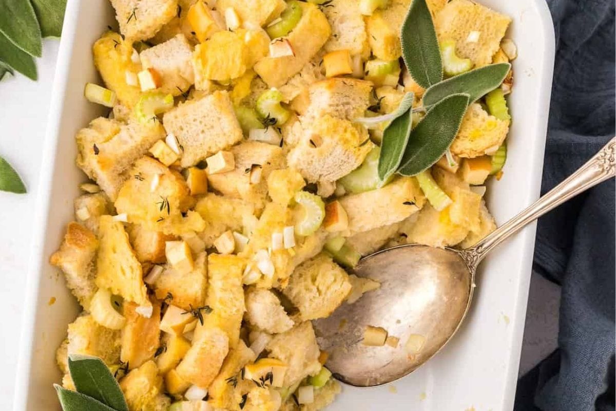 17 Turkey Stuffing Recipes So Simple, You’ll Have No Thanksgiving Stress