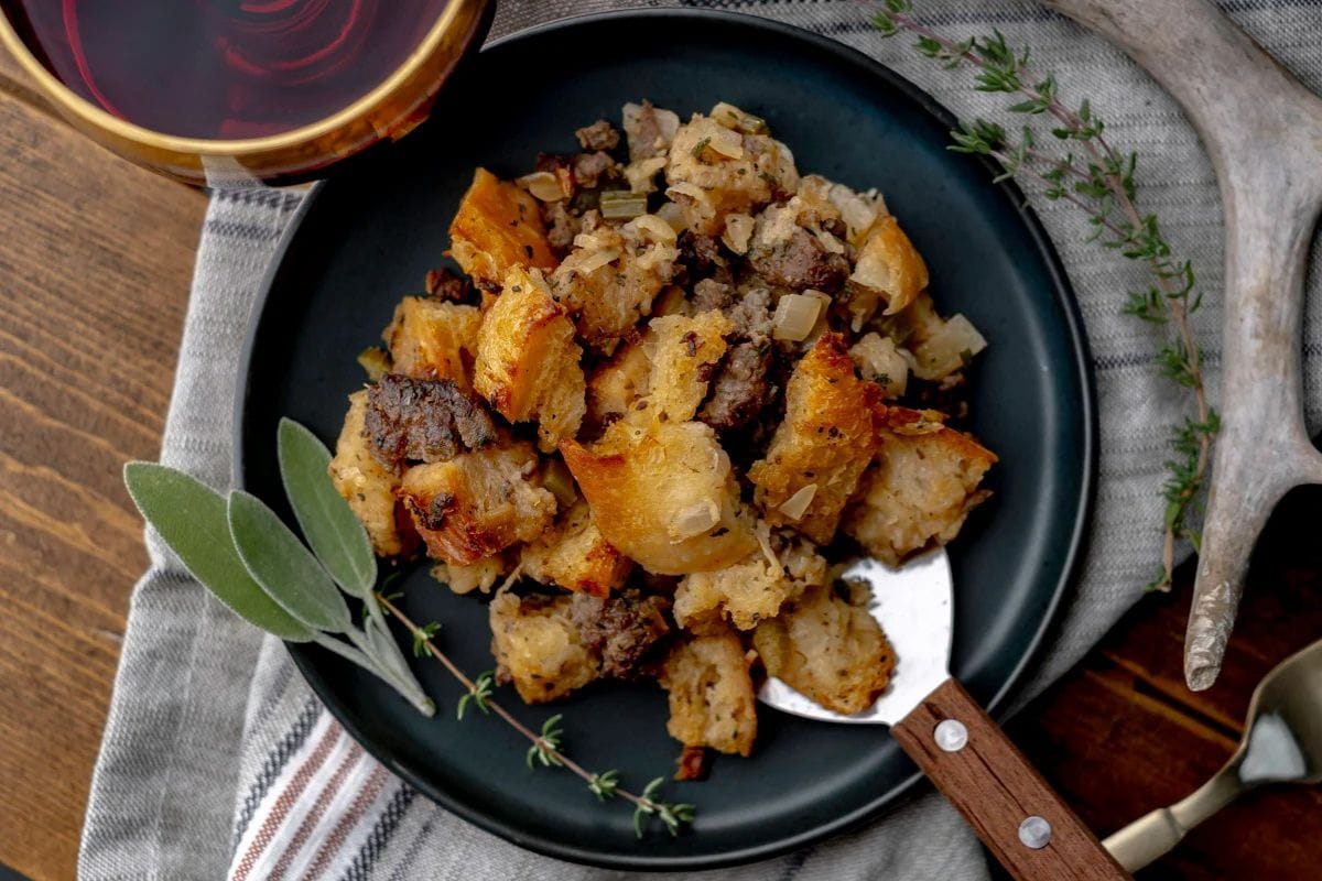 25 Thanksgiving Food Ideas That Will Get Everyone Talking - Food Plus Words
