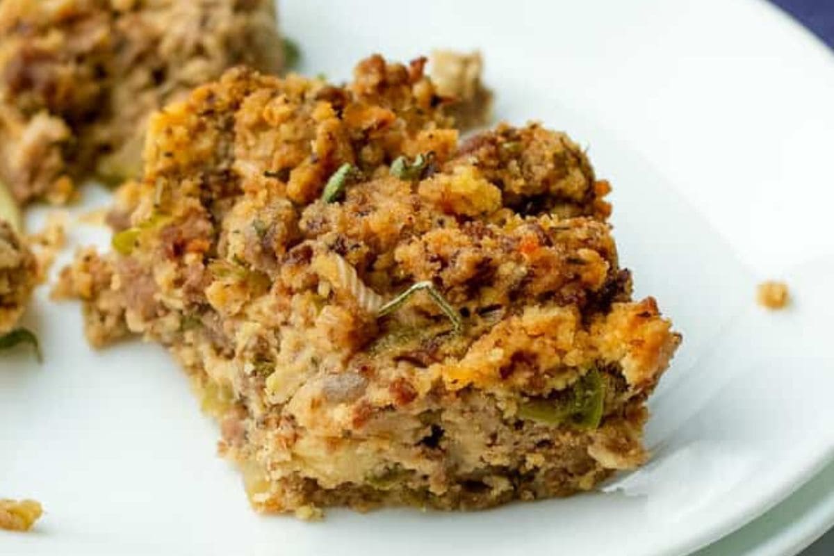 25 Christmas Buffet Food Ideas So Tempting, Your Guests Won’t Know ...