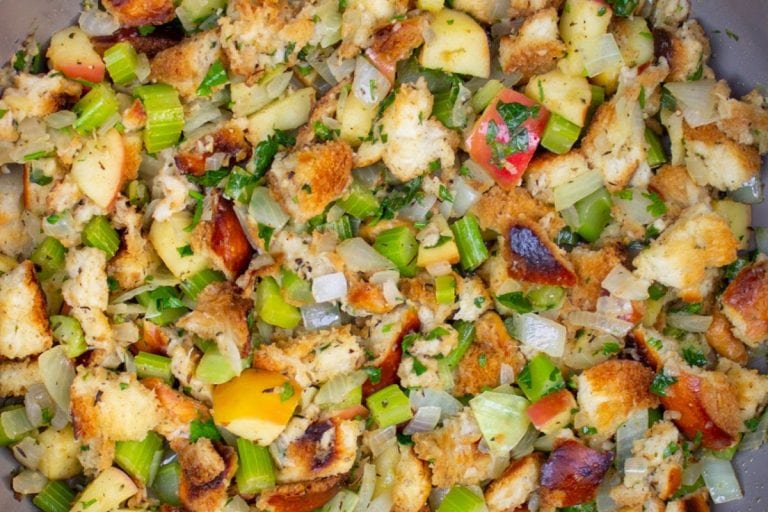 17 Turkey Stuffing Recipes So Simple, You’ll Have No Thanksgiving Stress