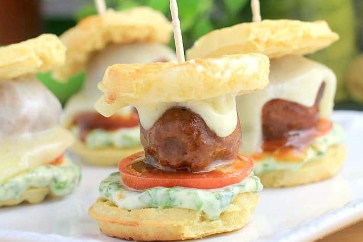 25 Simple Finger Foods That'll Impress At Any Gathering - Food Plus Words