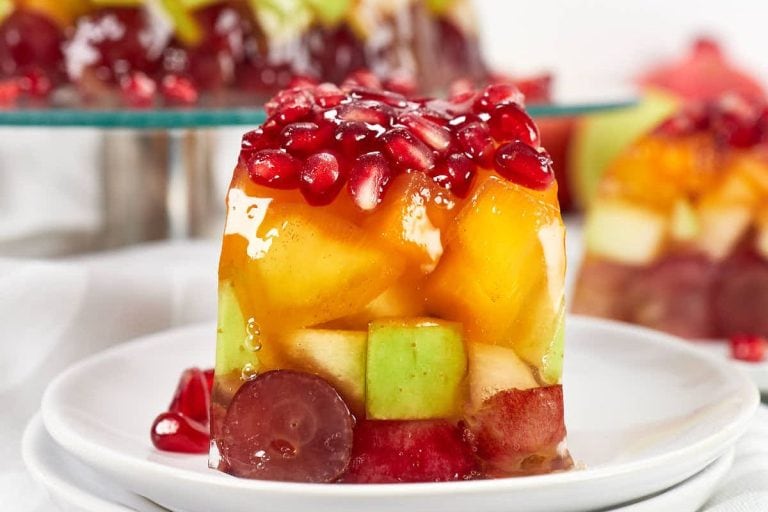 25 Easy March Desserts You’ll Want to Make ASAP - Food Plus Words