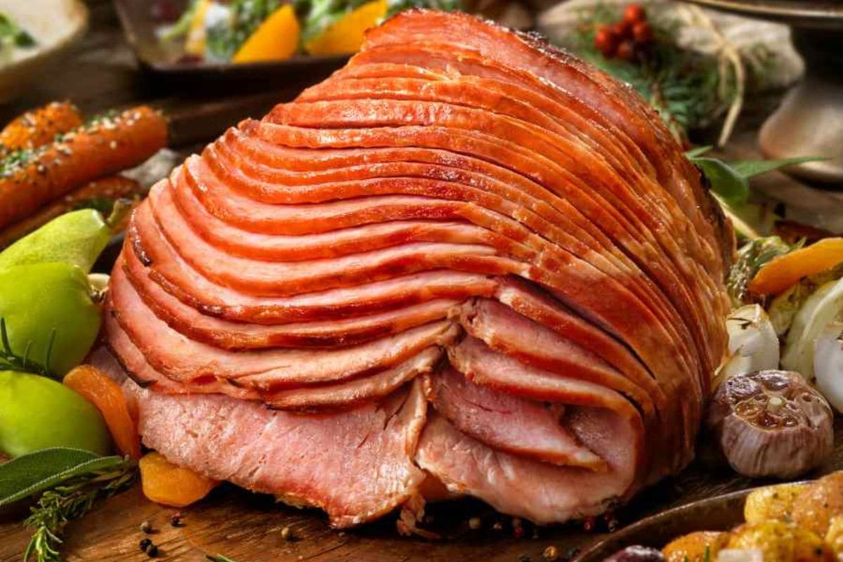 25 Easy Christmas Ham Recipes That Will Make Dinner Unforgettable ...