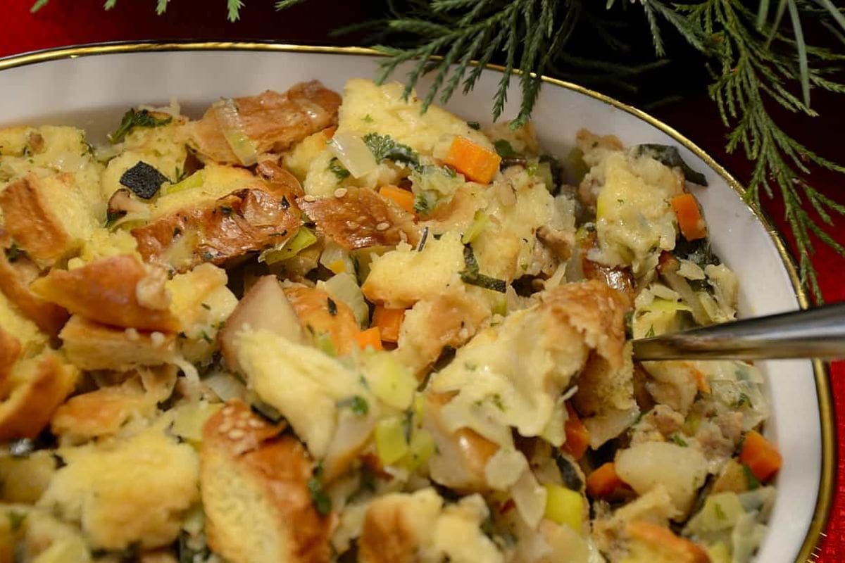 15 Leftover Stuffing Recipes You'll Want To Make All Week - Food Plus Words