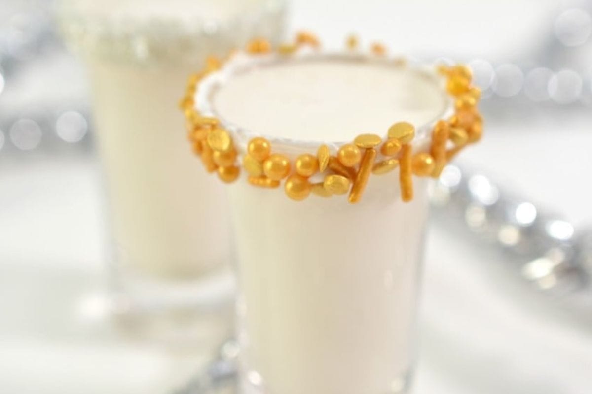 25 New Year’s Eve Recipes So Easy, They’ll Save You Time for Celebrations