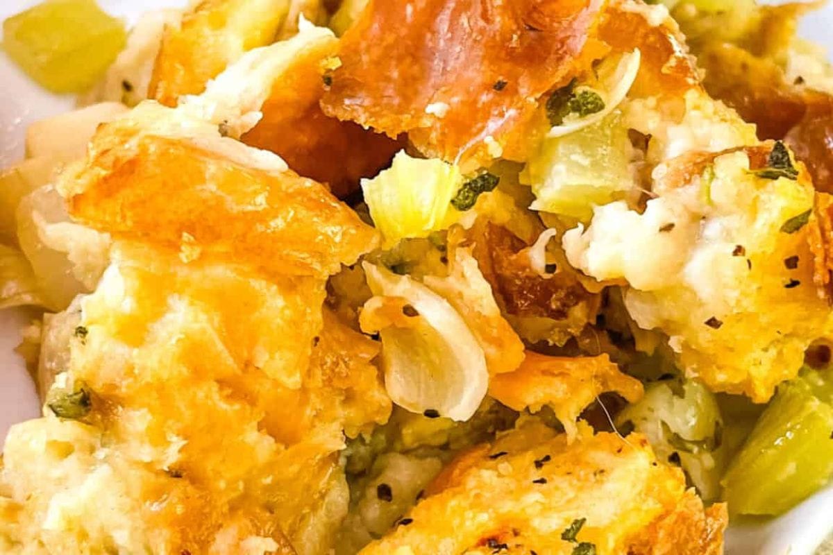 15 Dressing Recipes For Thanksgiving So Good You'll Want To Try Them ...