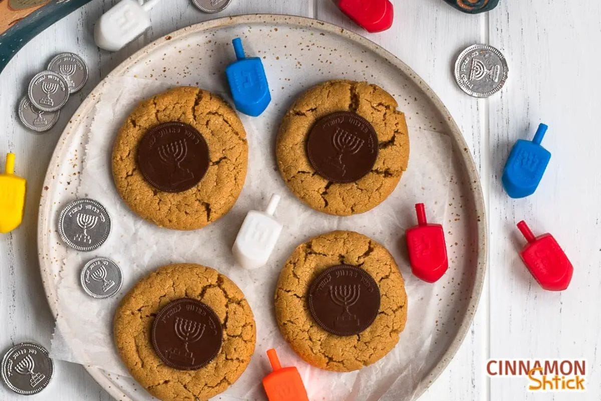 15 Easy & Flavorful Hanukkah Snacks for Kids - Food Plus Words