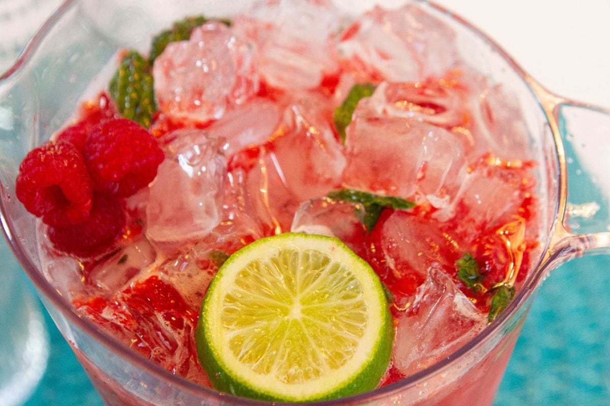25 Winter Cocktails So Full of Holiday Cheer, You’ll Feel Jolly Instantly