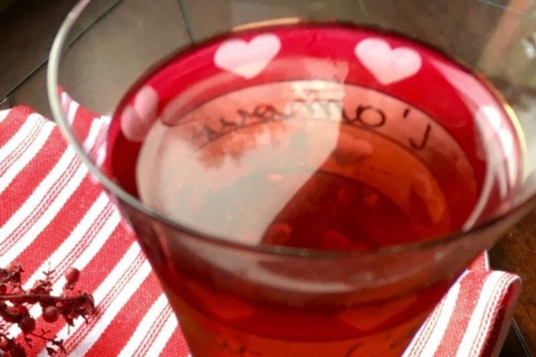 25 Winter Drinks That'll Make You Feel Warm and Cozy Inside - Food Plus ...