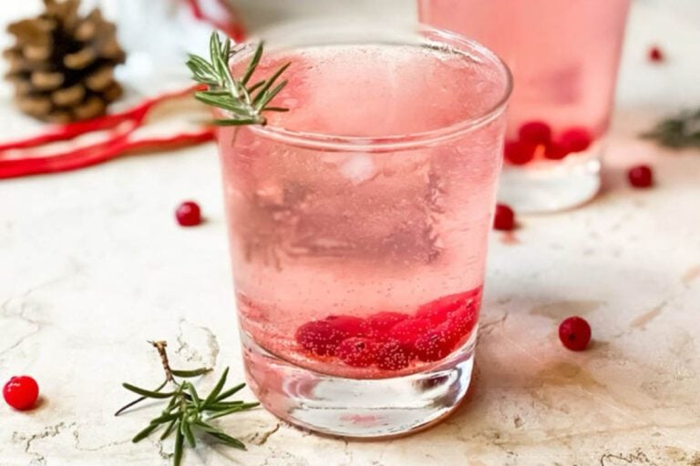 25 Holiday Cocktails So Good You Can't Stop Sipping - Food Plus Words