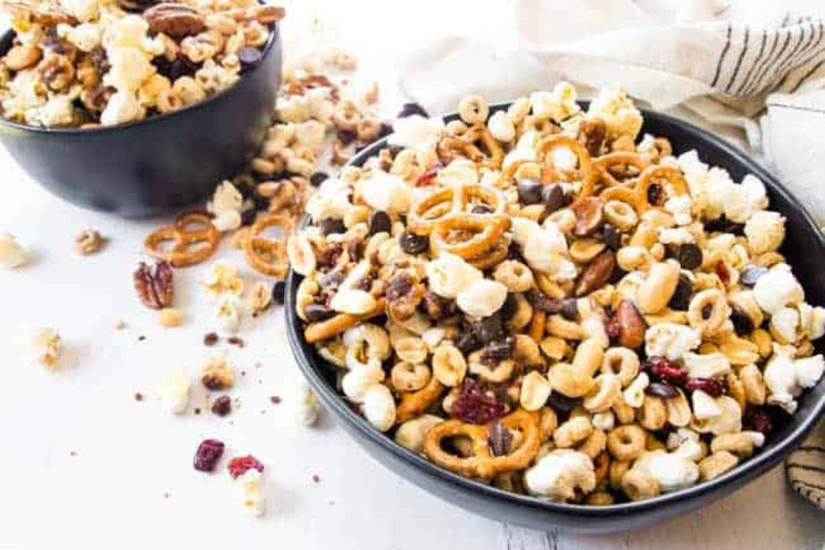 25 Snack Box Ideas for Every Craving - Food Plus Words