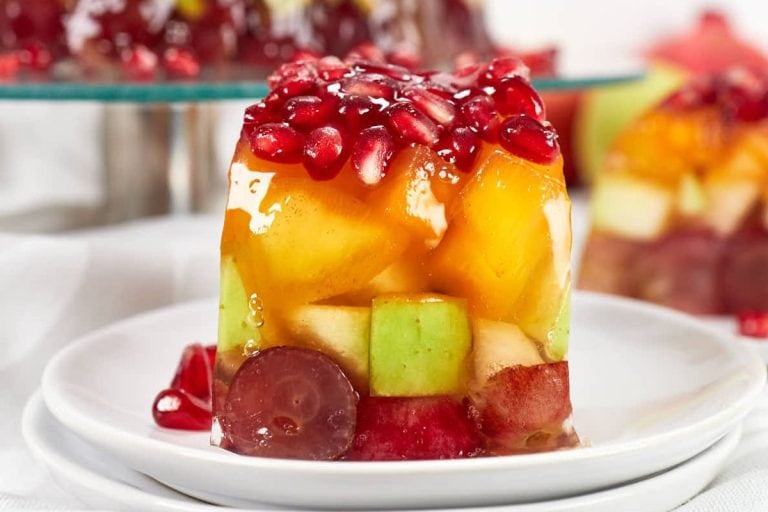 25 Easy Potluck Desserts So Addictive, You’ll Need a Secret Stash