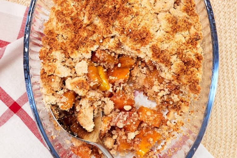 25 Potluck Ideas for Work So Tasty, Your Coworkers Won’t Stop Snacking