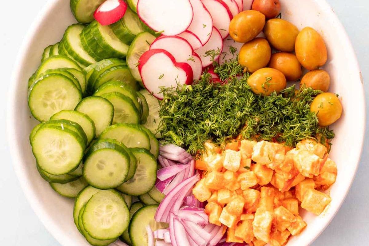 25 Cold Tailgate Food Ideas That Keep It Fresh - Food Plus Words