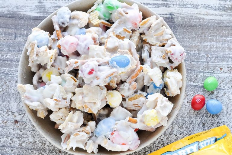 25 Easy Tailgate Desserts That'll Make Every Game Day Sweeter - Food ...