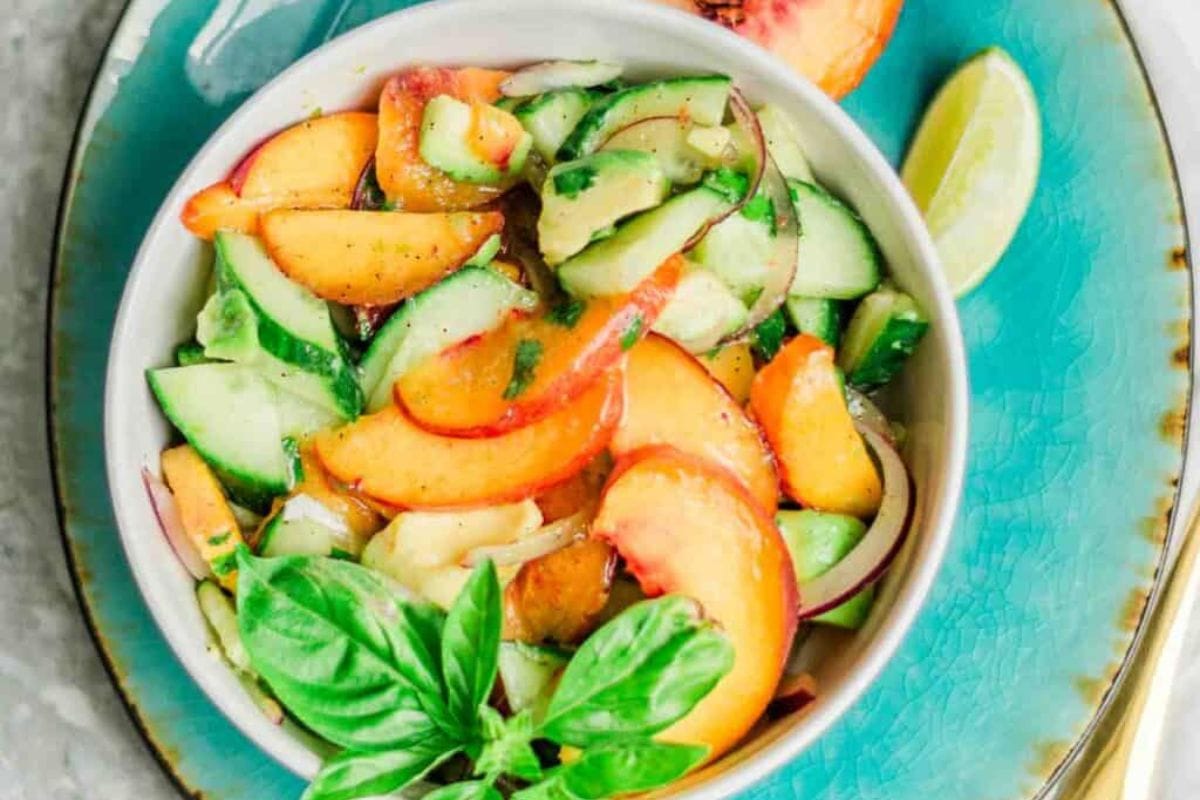25 Healthy Peach Recipes That Don’t Taste Healthy (In a Good Way)