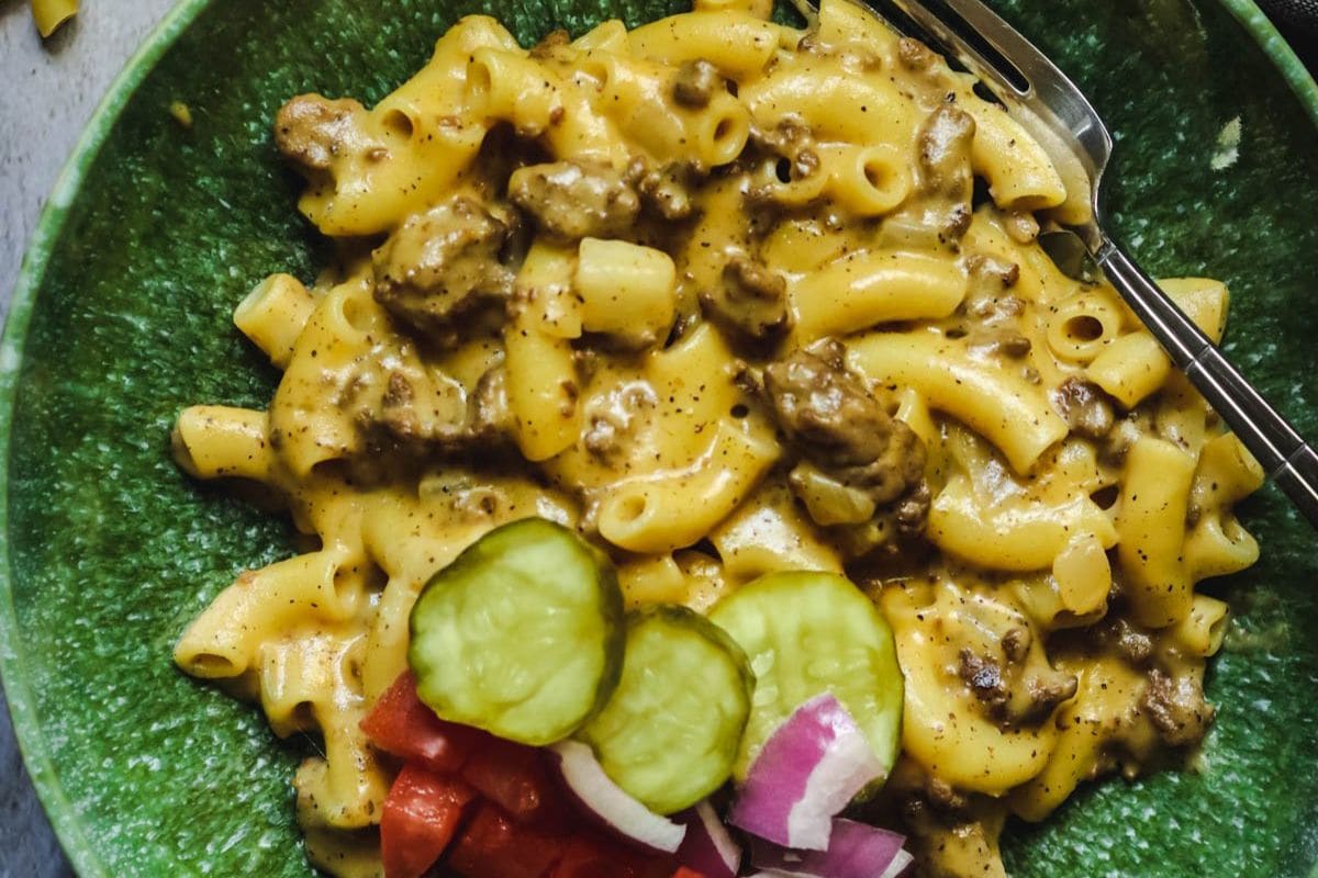 25 Game Night Dinner Ideas That Keep the Fun Going - Food Plus Words