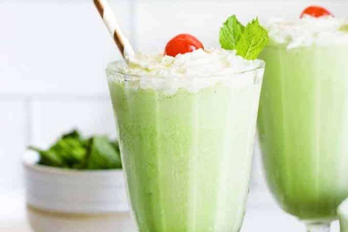 25 St Patrick Day Desserts That’ll Shamrock Your Taste Buds - Food Plus ...