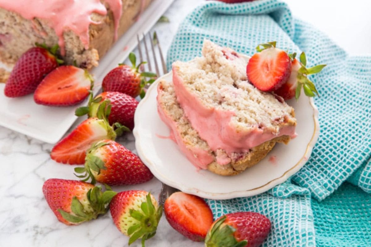 25 Cake Ideas That Prove Dessert Is the Best Part of Life - Food Plus Words