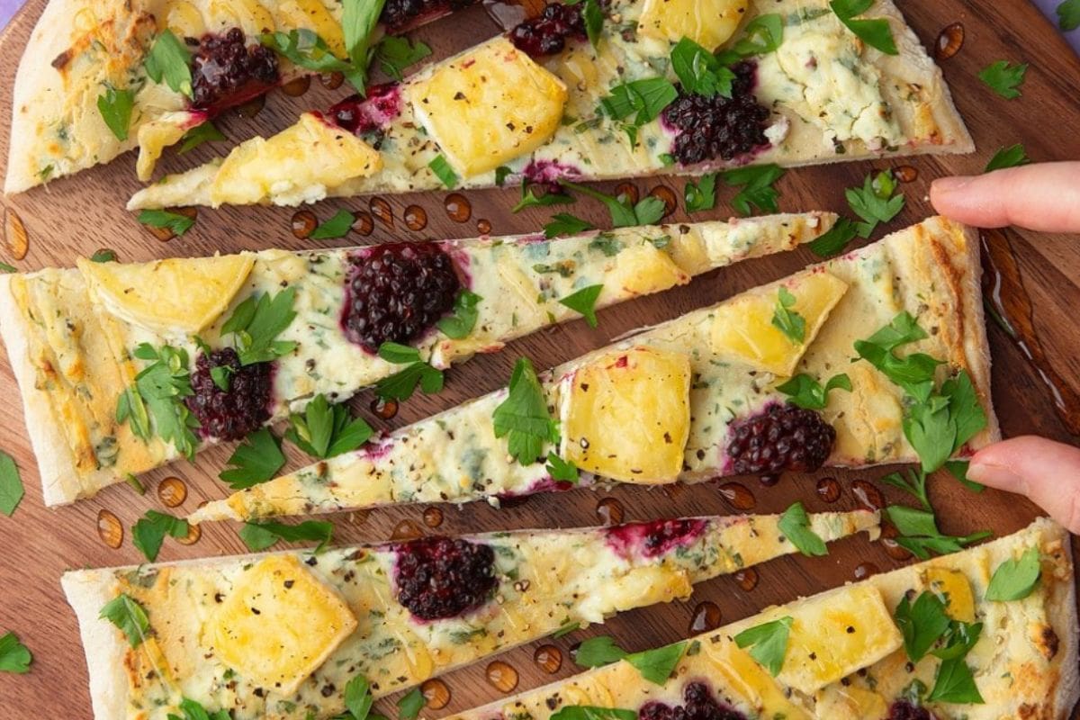 25 Pizza Ideas That Prove You Can Never Have Too Much Cheese - Food ...