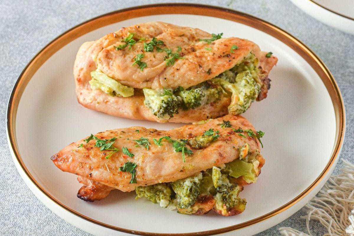19 Recipes with Chicken Breast That Are Actually Flavorful - Food Plus ...