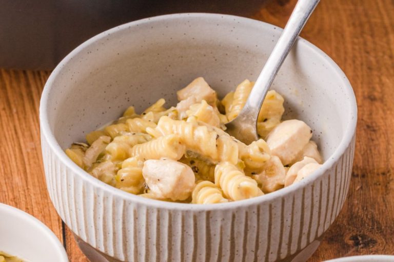 25 Recipes Pasta Fans Can’t Stop Making - Food Plus Words
