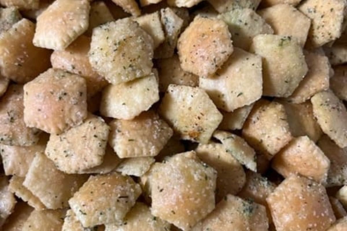 25 Appetizers That Travel Well—Because Soggy Isn’t an Option - Food ...