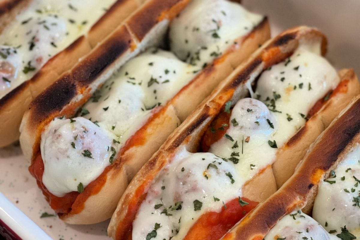 22 Meatball Dinner Ideas That’ll Have You Licking the Plate - Food Plus ...