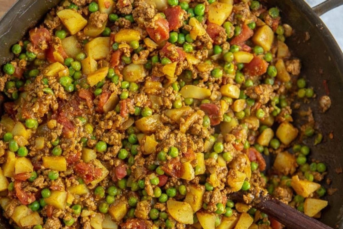 25 Easy Ground Beef Dinner Recipes With Crazy-Good Flavors