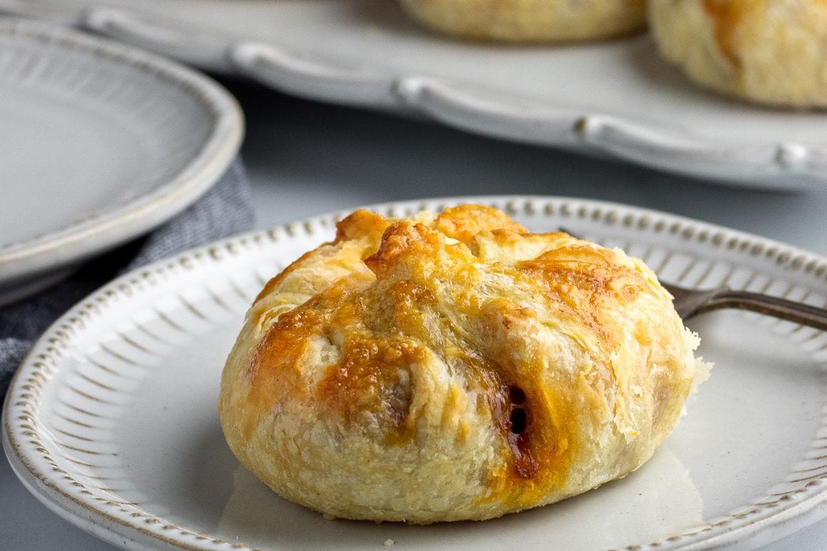 25 Appetizers for Dinner Parties That Guests Will Talk About for Weeks