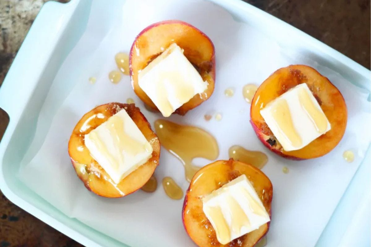 25 Peach Dessert Recipes That Make Summer Even Sweeter - Food Plus Words