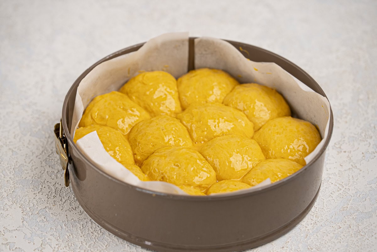 Pumpkin Dinner Rolls Recipe
