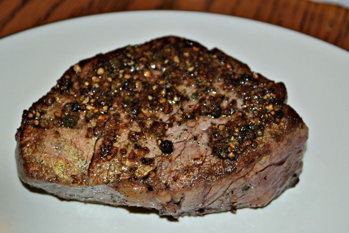 15 Filet Mignon Recipes Perfect for Date Night or Special Dinners ...